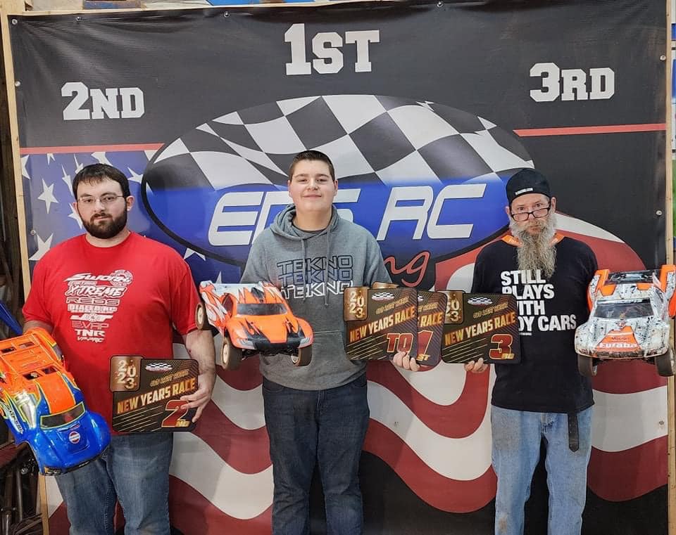 New Years Trophy race at Eds RC in WV on 2022/12/31 (VP-Pro USA ...